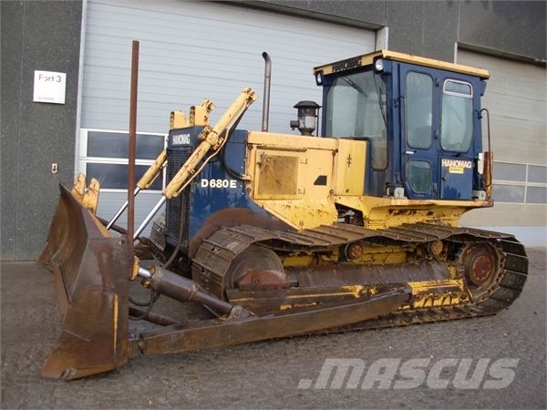 Hanomag D680E, Denmark - Used crawler dozers - Mascus USA