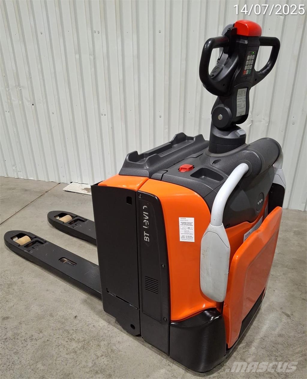 Bt LPE200/8, 2017, Riga, Latvia - Used hand pallet truck - Mascus USA