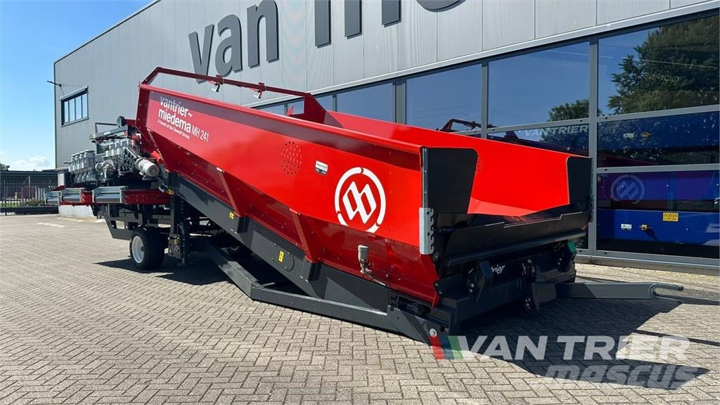 Miedema MH241-2U Receiving hopper, 2026, Tholen, Netherlands - Used ...