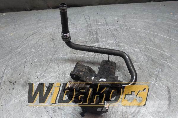 Perkins Oil pump Engine / Motor Perkins 4.2032 174226, 2000, Kojszówka ...